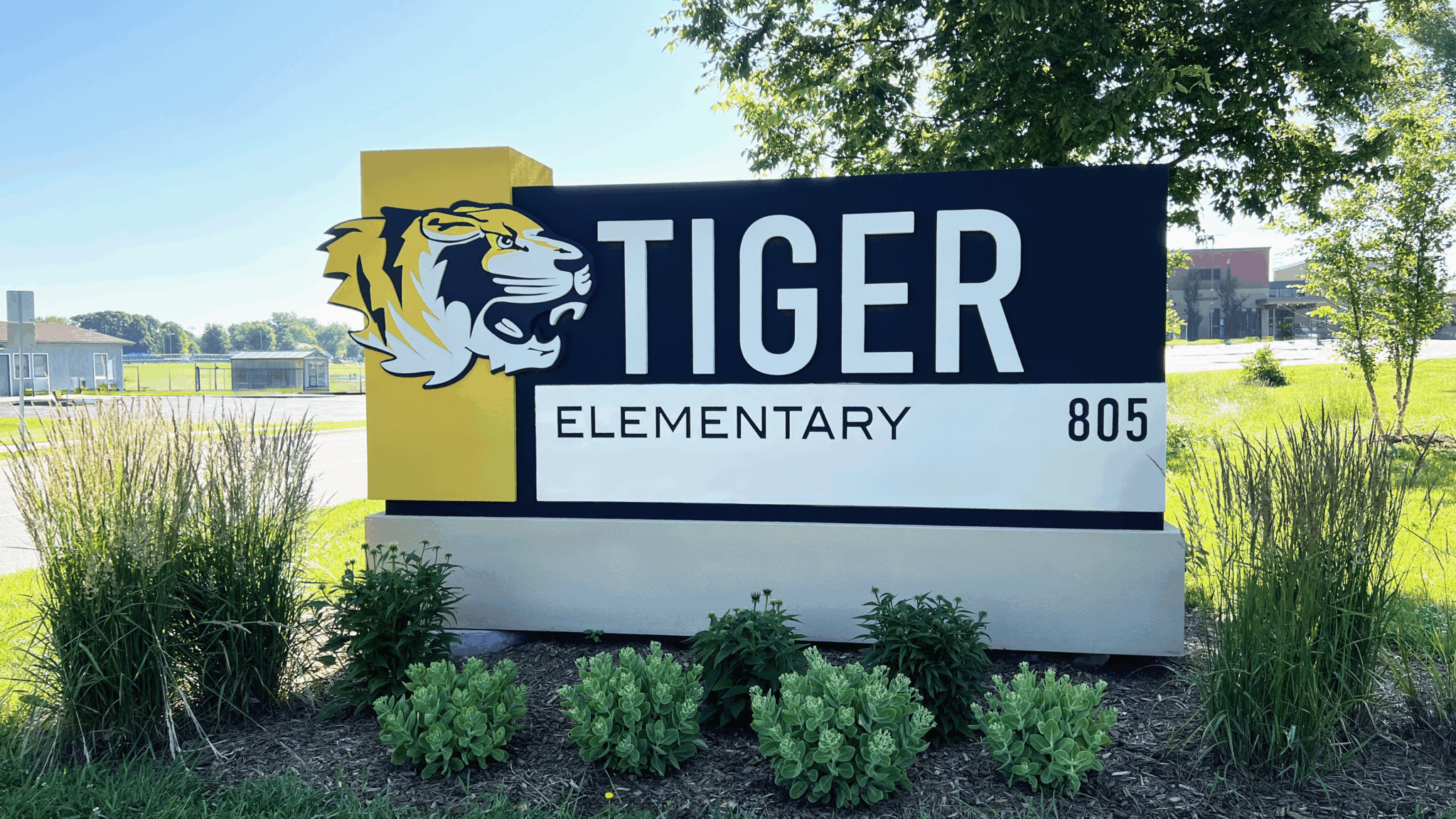 Tiger Elementary - Hutchinson Public Schools