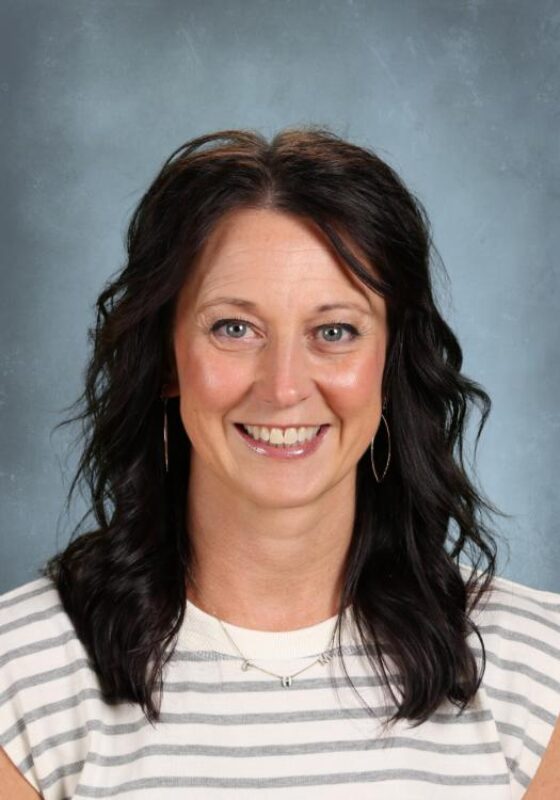 Sarah Mathews - Tiger Directory - Hutchinson Public Schools