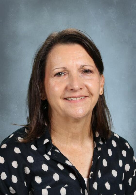 Susan Schantzen - District Directory - Hutchinson Public Schools